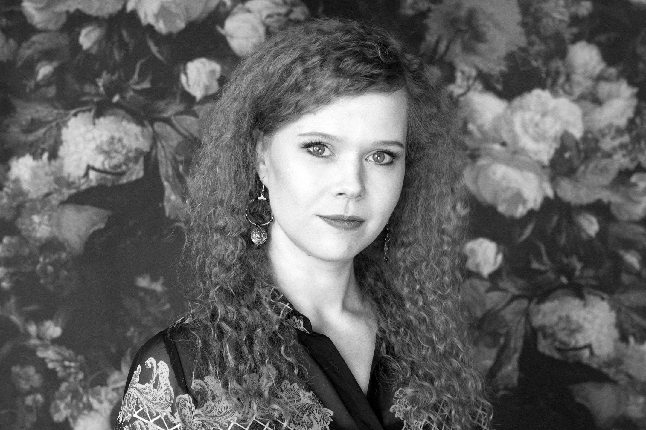 Artist introduction: Kirsi-Maria Moberg - Professional Media Presence